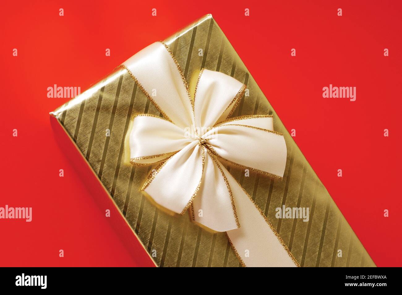High angle view of a Christmas present Stock Photo - Alamy
