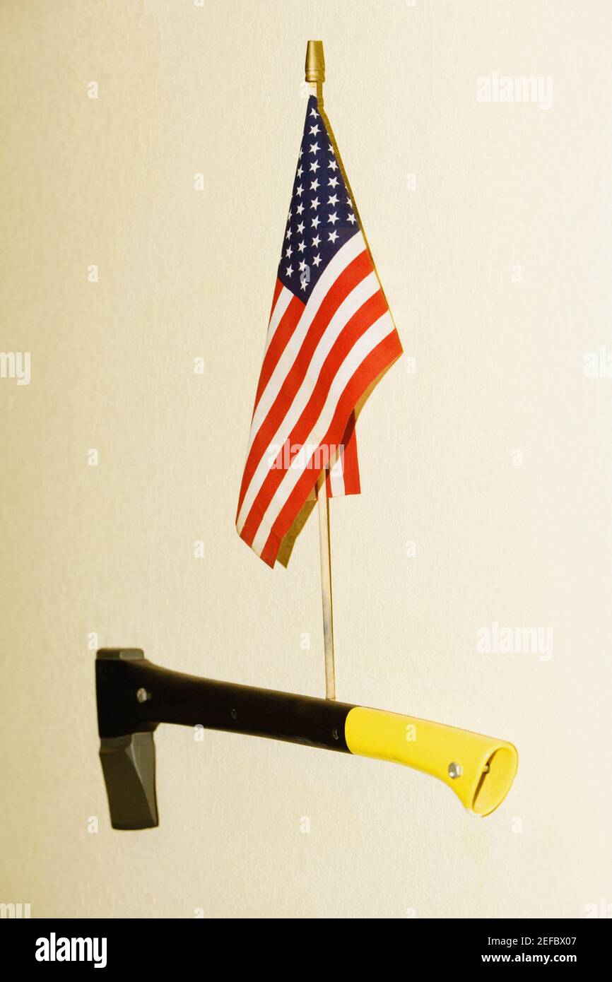 Us flag on stand hi-res stock photography and images - Alamy