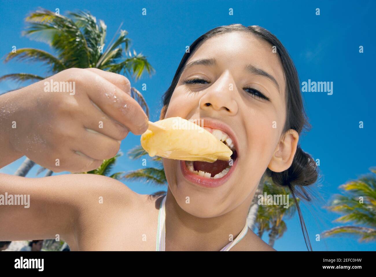 Tween eating ice cream hi-res stock photography and images - Alamy