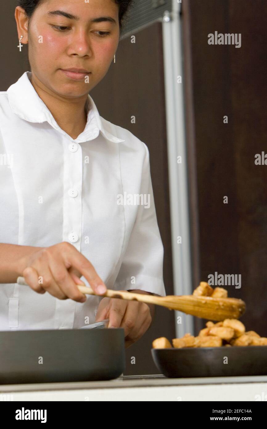 Kitchen maid standing hi-res stock photography and images - Alamy