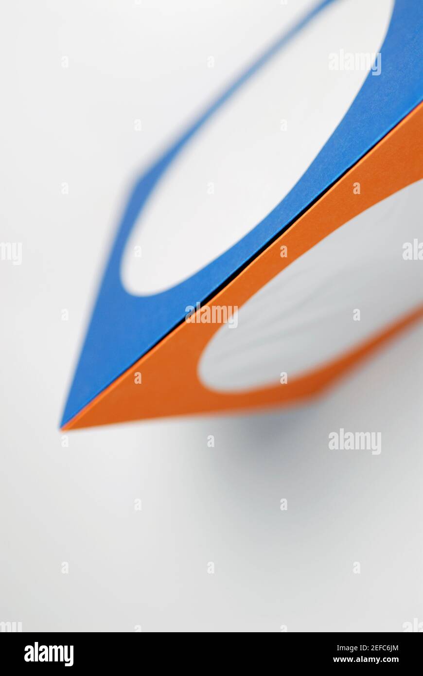 View from inside cardboard box hi-res stock photography and images - Alamy