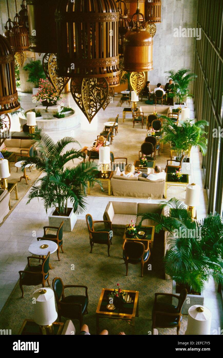 Thailand bangkok luxury hotel lobby hi-res stock photography and images ...