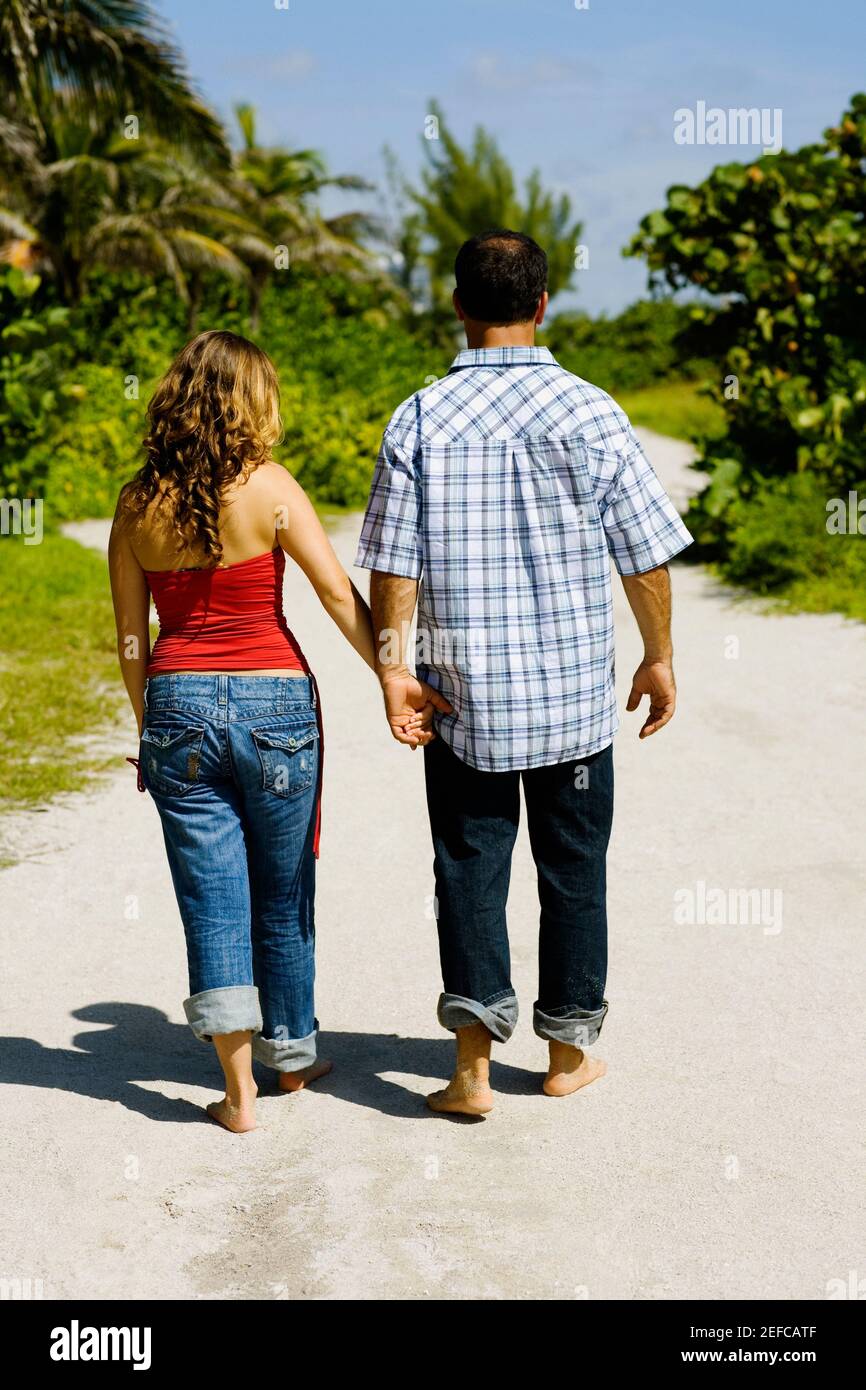 Foot path only hi-res stock photography and images - Alamy