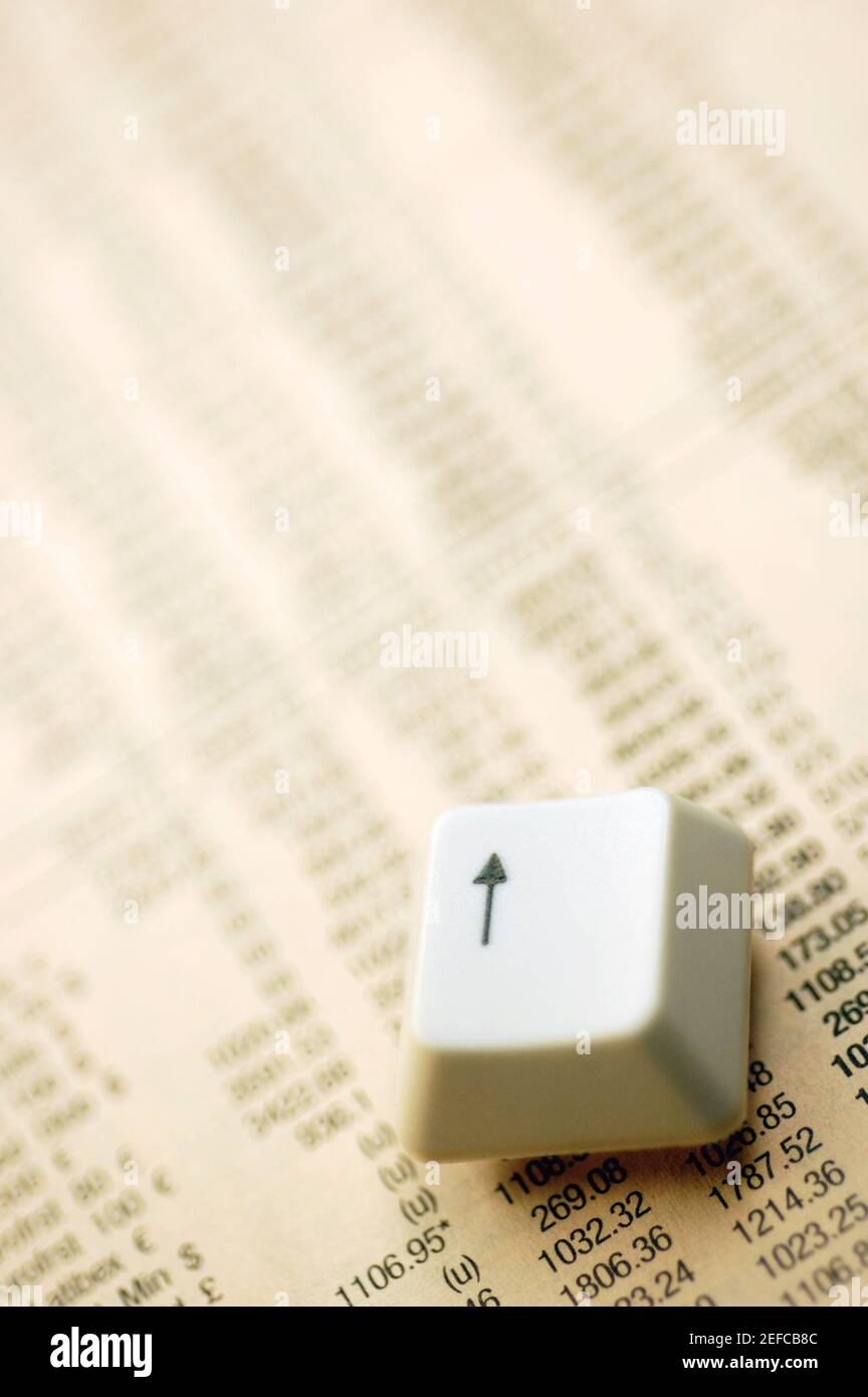 Accuracy arrow hi-res stock photography and images - Alamy
