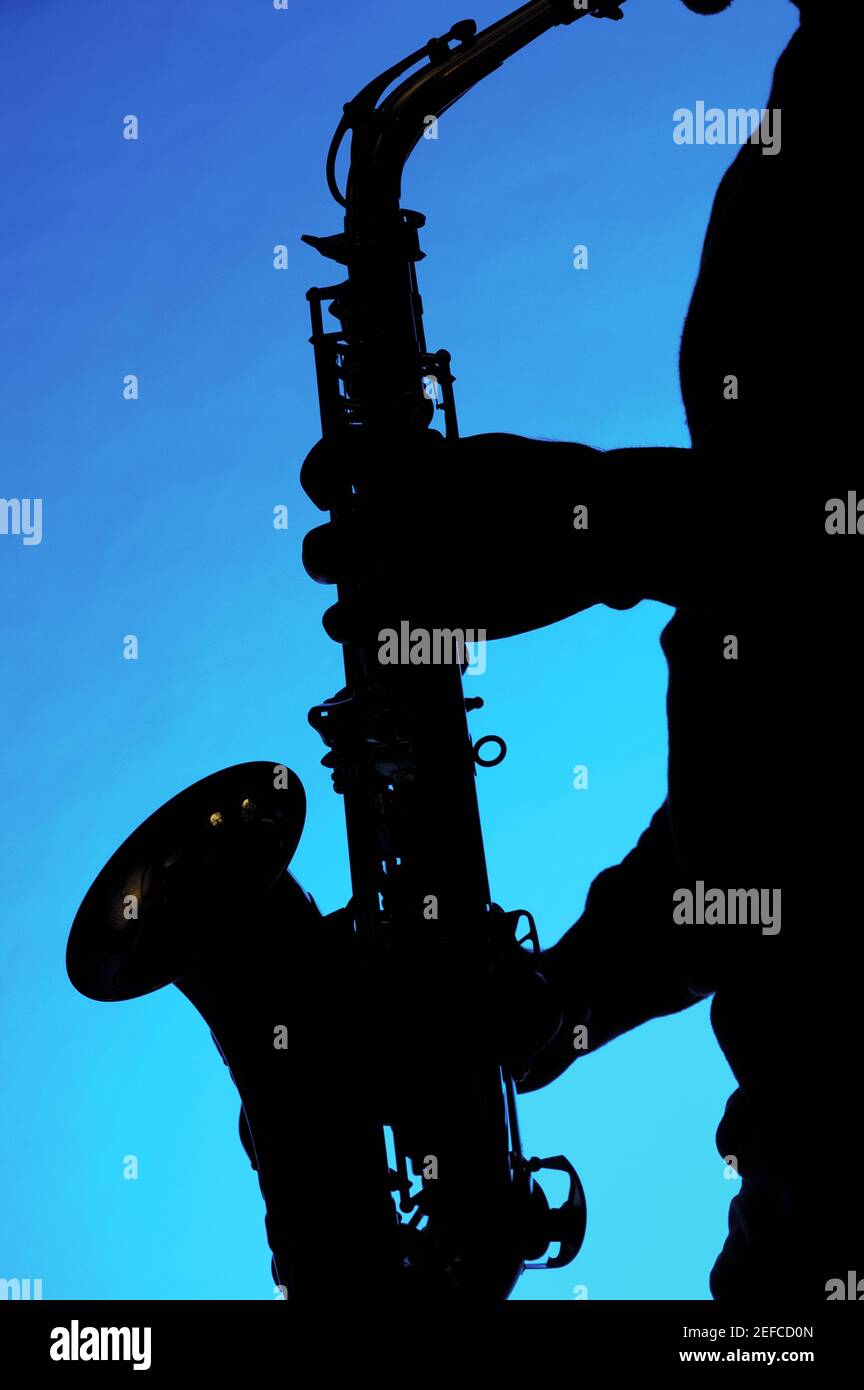 Saxophone profile hi-res stock photography and images - Alamy