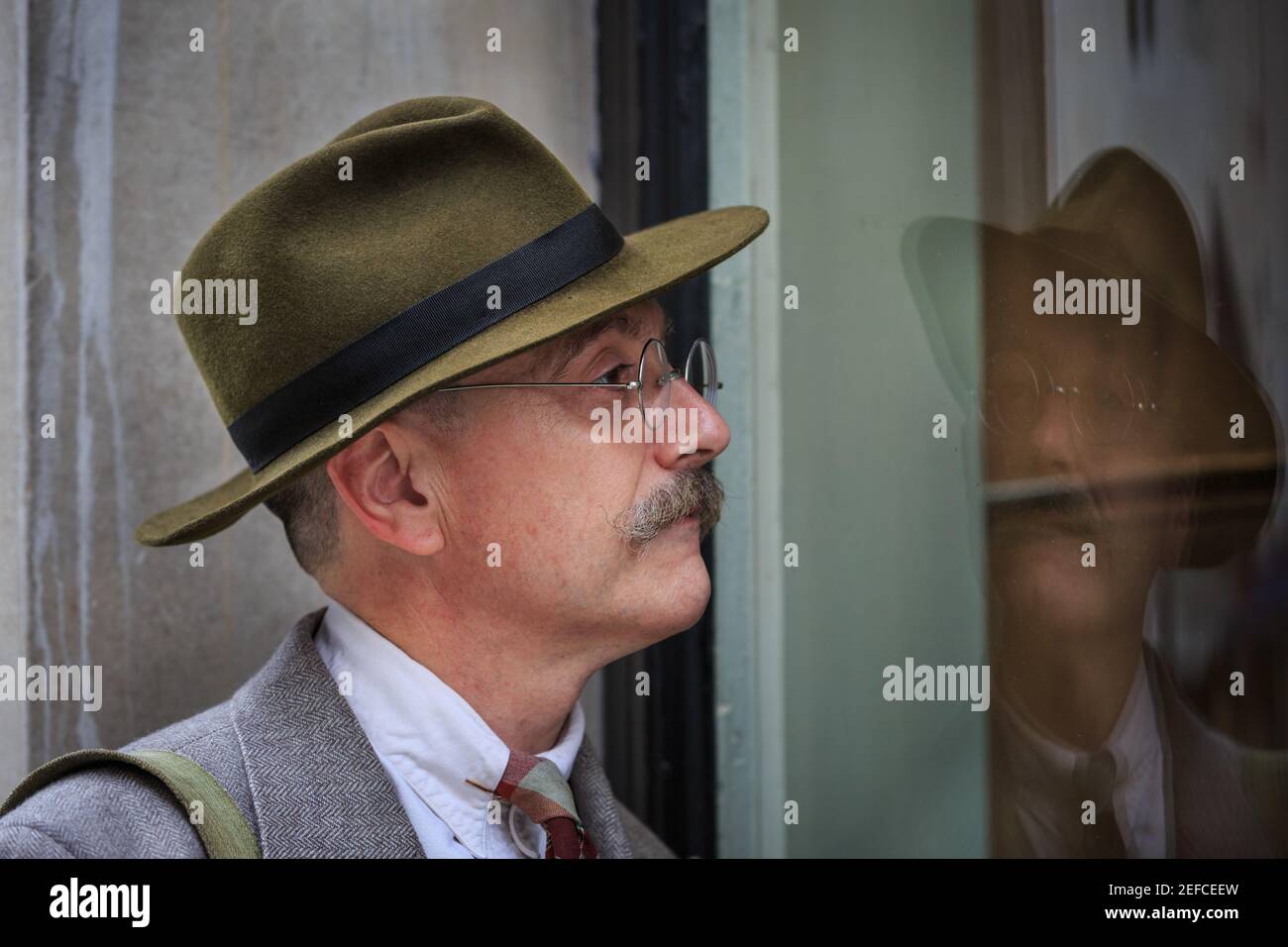 The dandies hi-res stock photography and images - Alamy