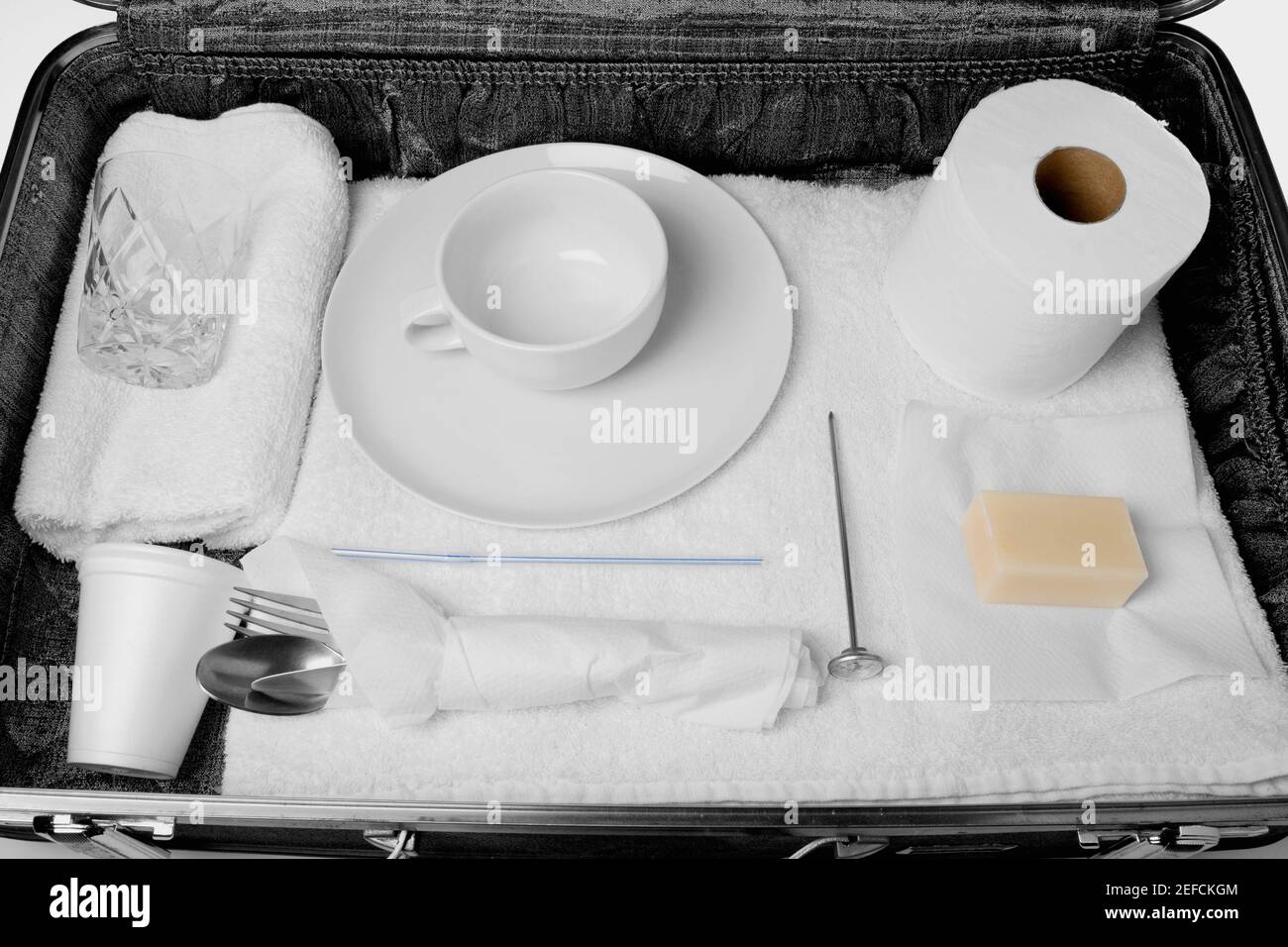 Open suitcase from above hi-res stock photography and images - Alamy