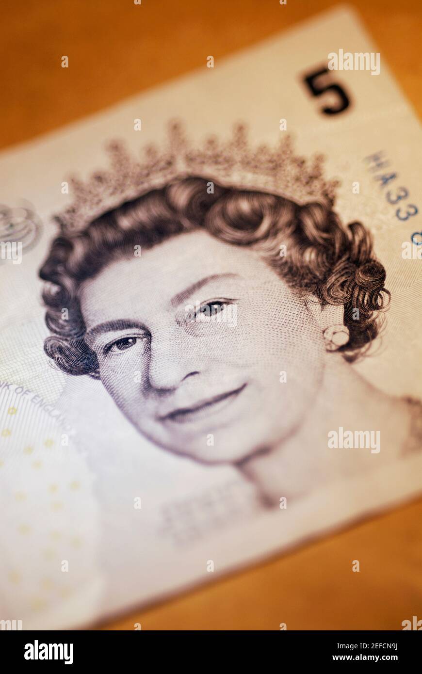 Five pound note queen elizabeth hi-res stock photography and images - Alamy