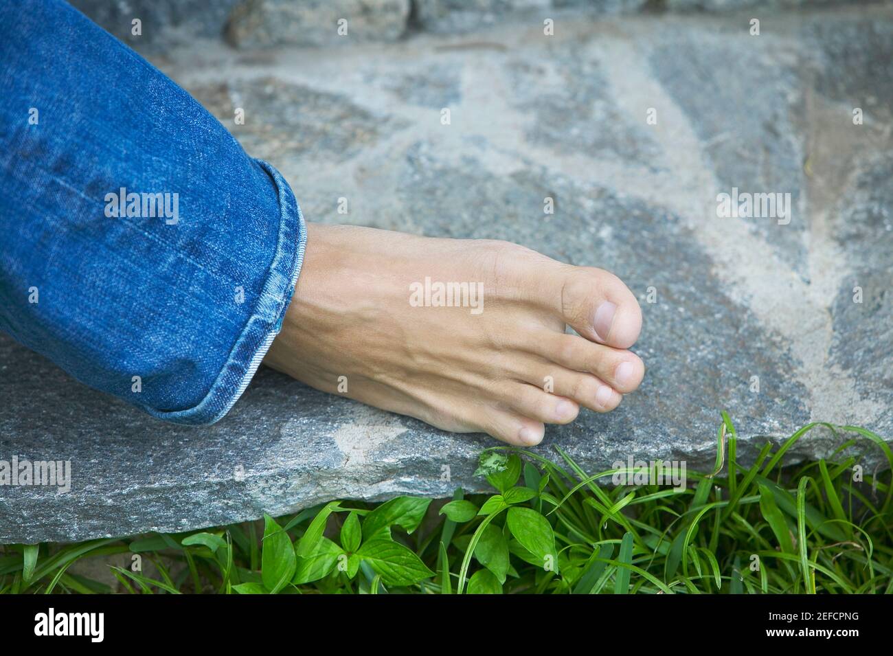 Depth of foot hi-res stock photography and images - Alamy