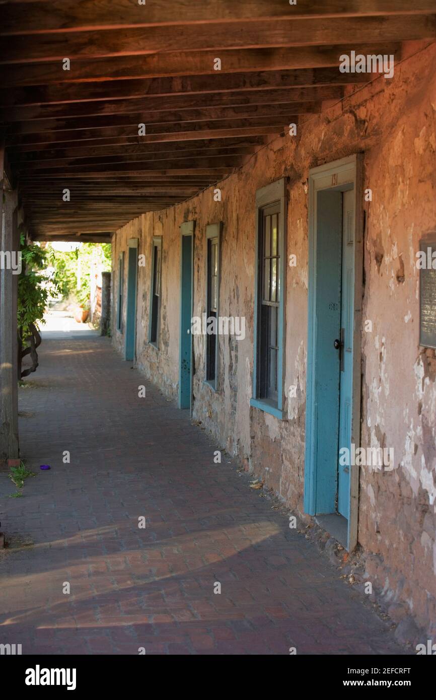 Absence of a sidewalk hi-res stock photography and images - Alamy