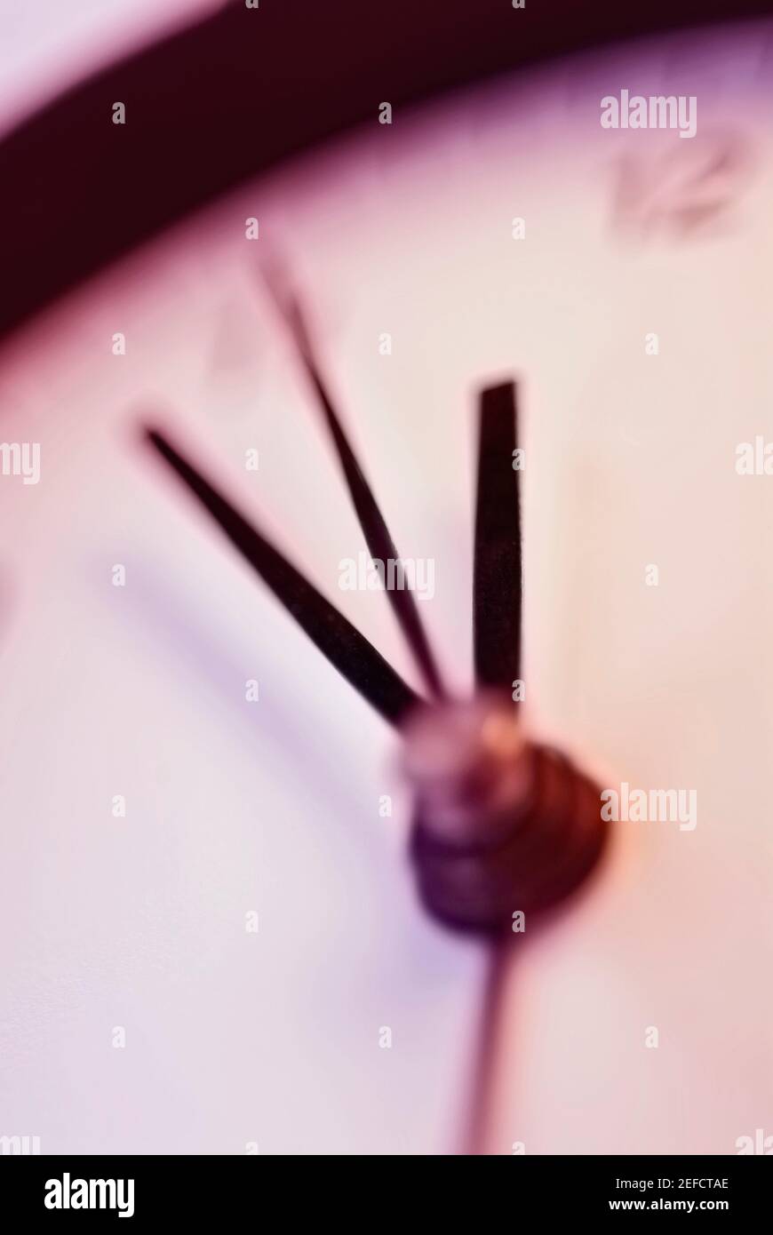 Close up image clock hi-res stock photography and images - Alamy
