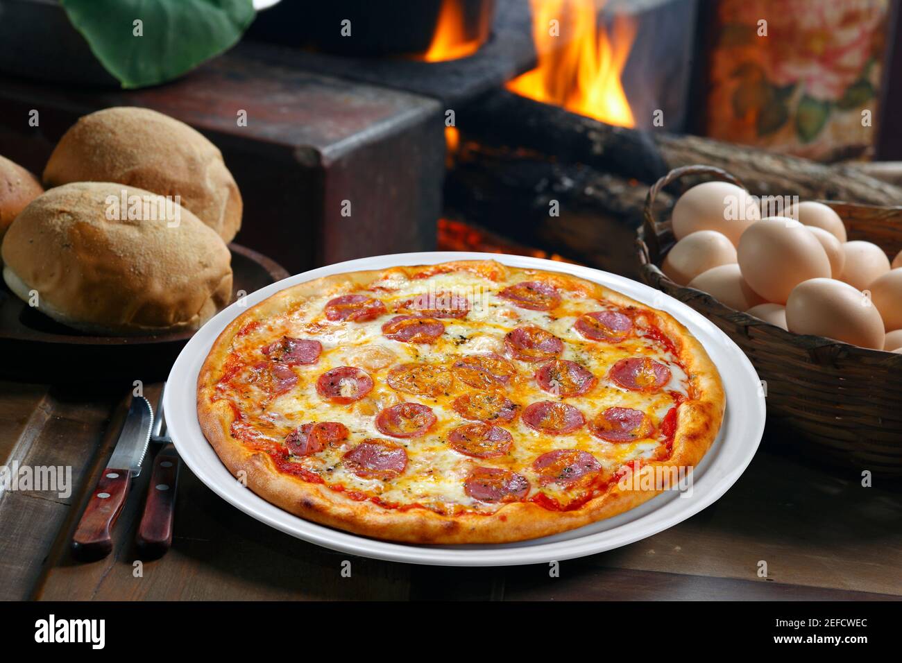 Pizza pepperoni Stock Photo - Alamy