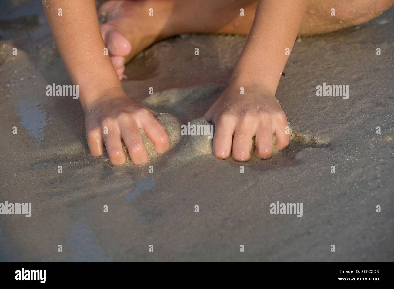Playing sand hi-res stock photography and images - Alamy