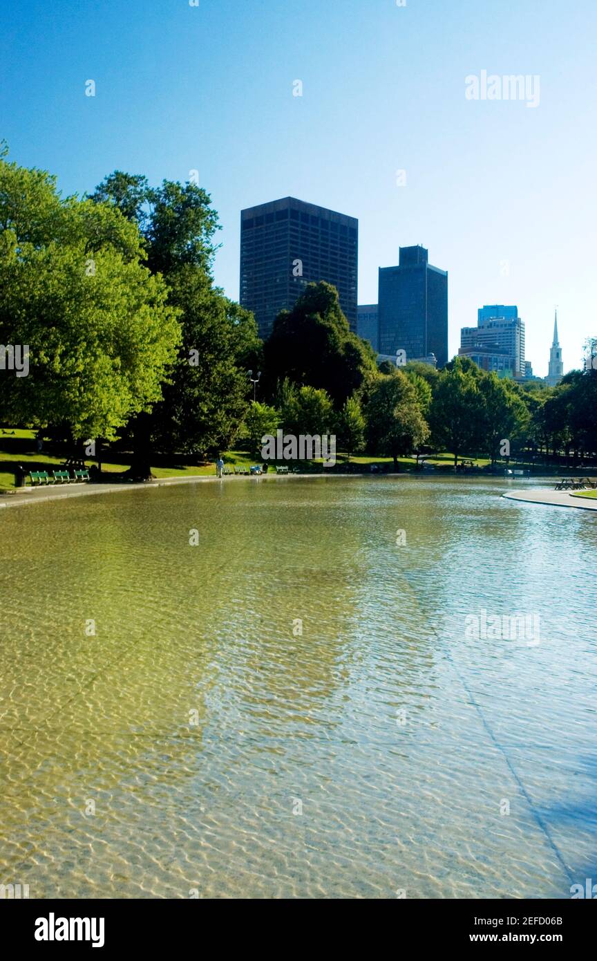 Human made pond hi-res stock photography and images - Alamy