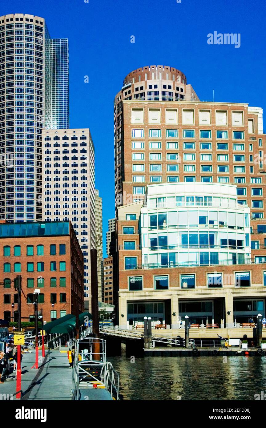 Rowes wharf buildings hi-res stock photography and images - Alamy