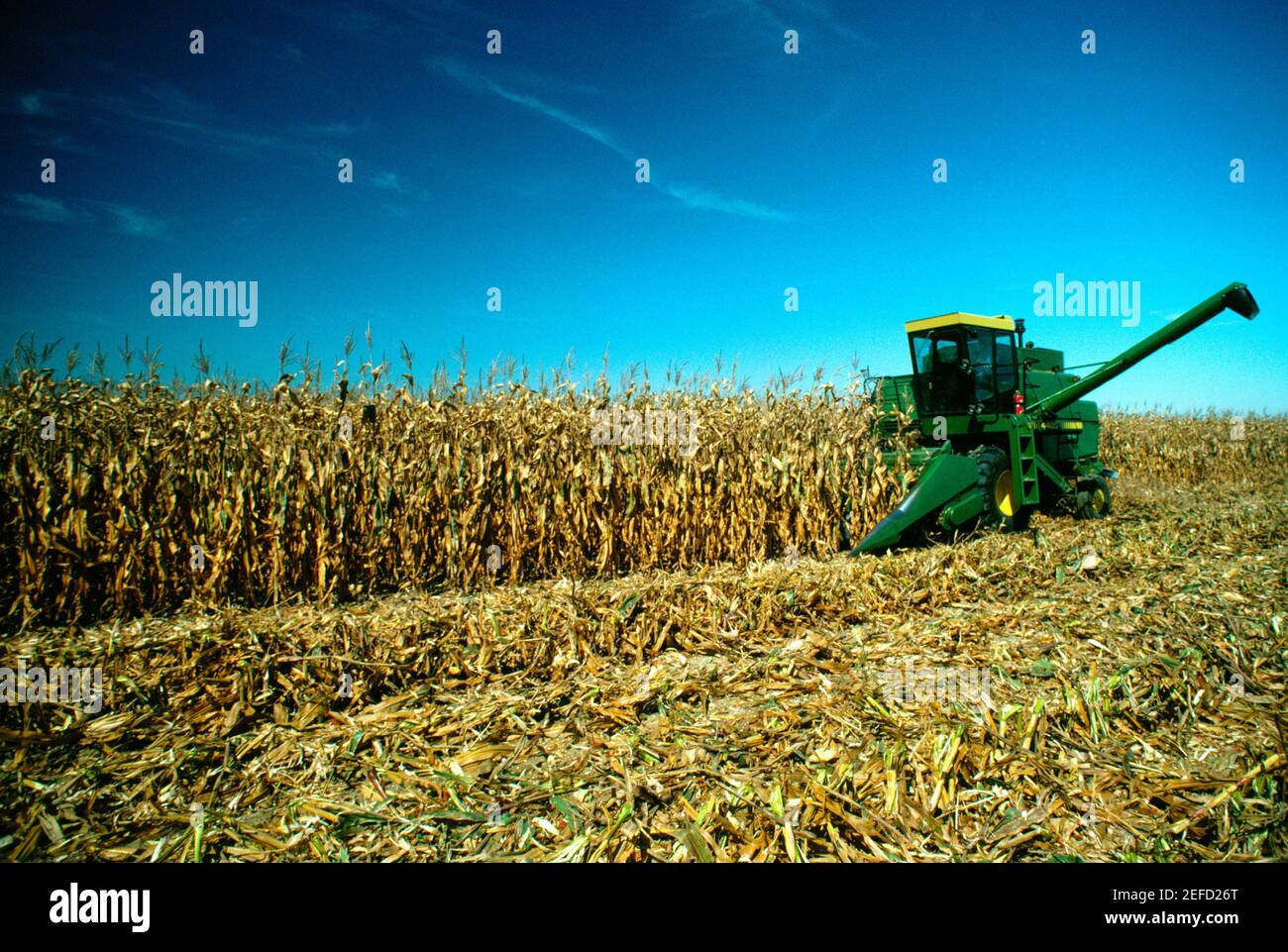 Side Pipe Combine Harvester High Resolution Stock Photography and ...