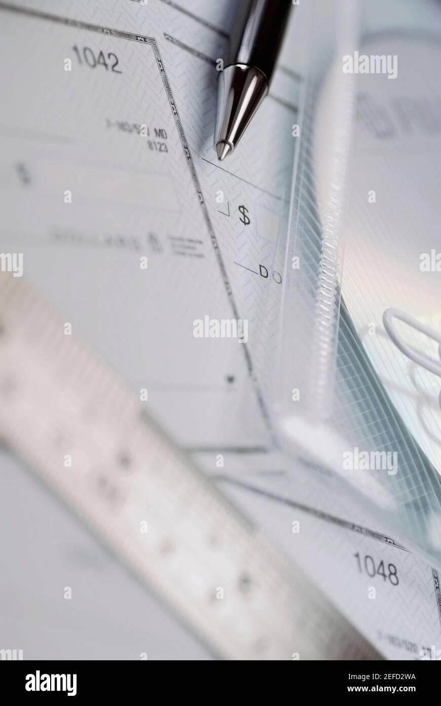 White depth measuring ruler hi-res stock photography and images - Alamy