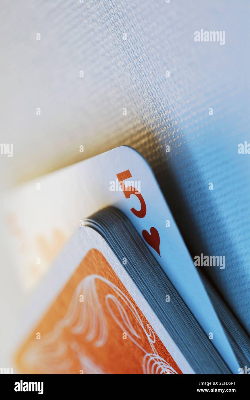 Stack playing cards hi-res stock photography and images - Alamy