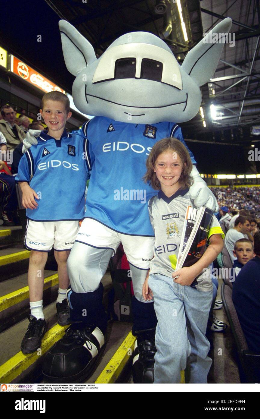 Manchester city mascot moonchester hi-res stock photography and images ...