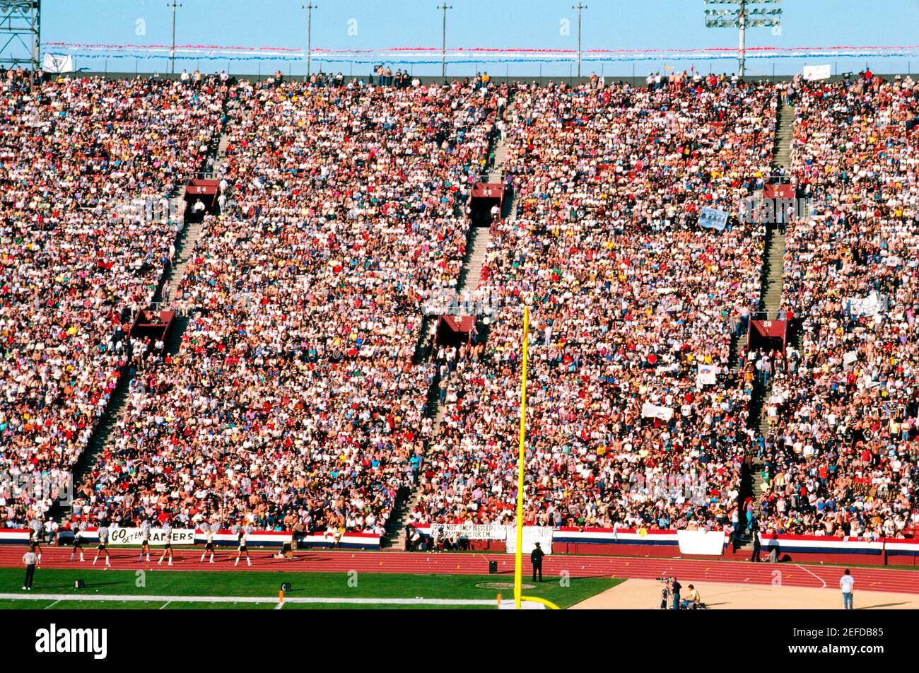 1984 Olympics Los Angeles Stadium High Resolution Stock Photography and ...