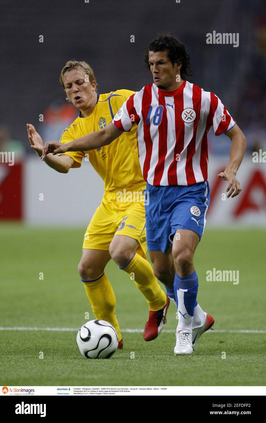Paraguays nelson valdez and swedens erik edman hi-res stock photography ... Paraguays nelson valdez and swedens erik edman hi-res stock photography ...