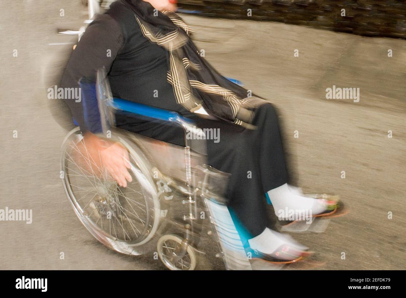 Moving patient from wheelchair hi-res stock photography and images - Alamy