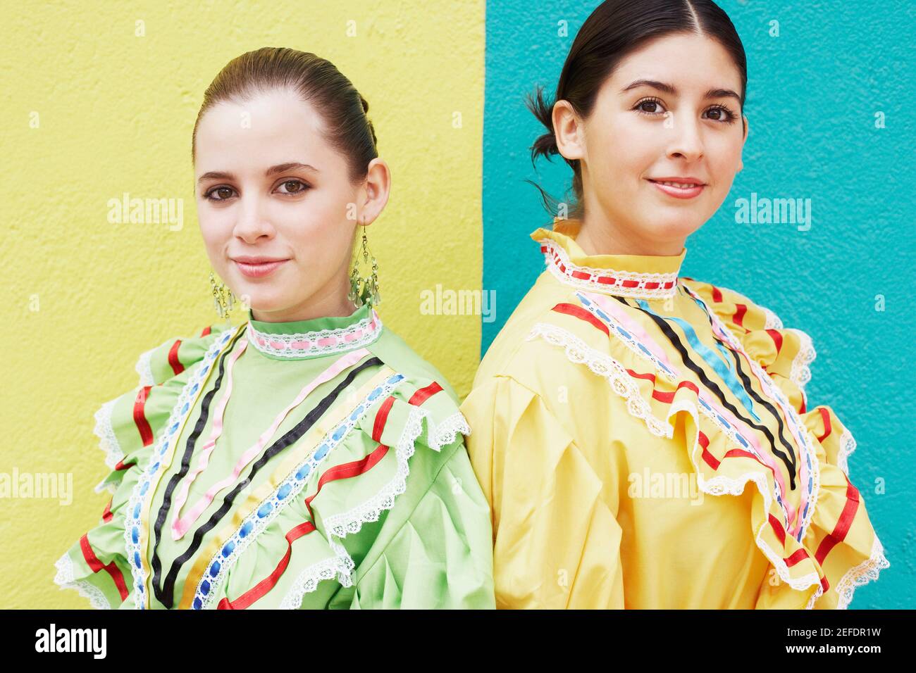 Two young mexican women hi-res stock photography and images - Alamy