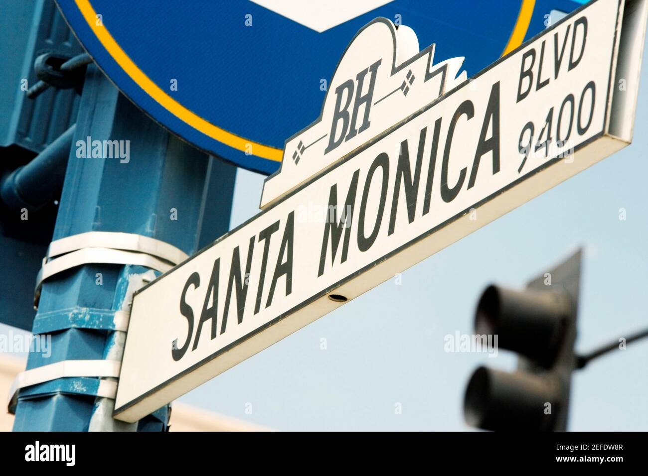 Santa monica boulevard sign hi-res stock photography and images - Alamy