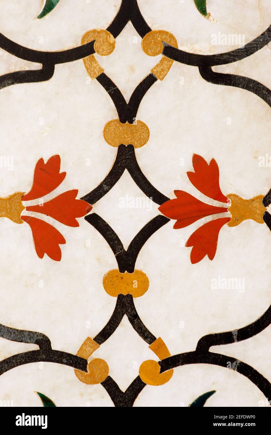 Taj mahal marble inlay carving hi-res stock photography and images - Alamy