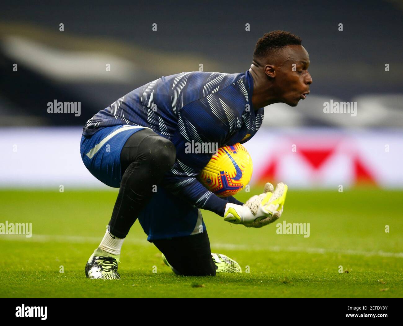 Edouard mendy chelsea hi-res stock photography and images - Alamy