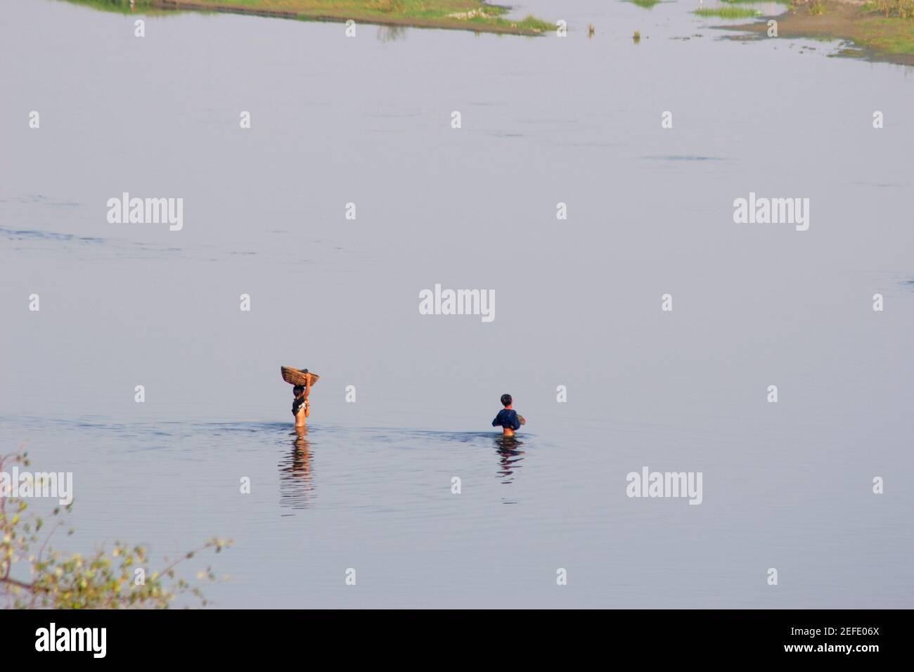 Farmers crossing hi-res stock photography and images - Alamy