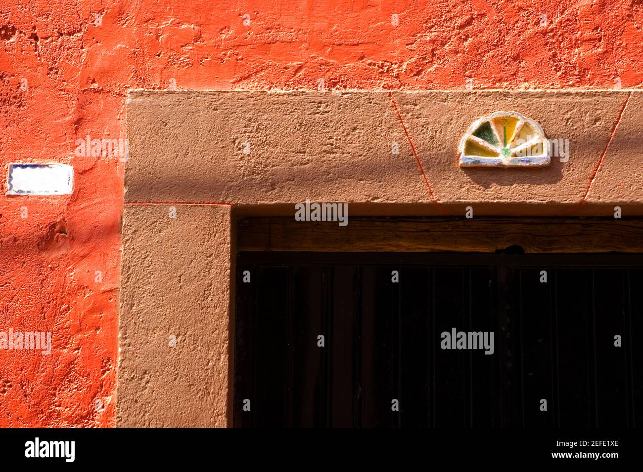 Horizontal entrance hi-res stock photography and images - Alamy