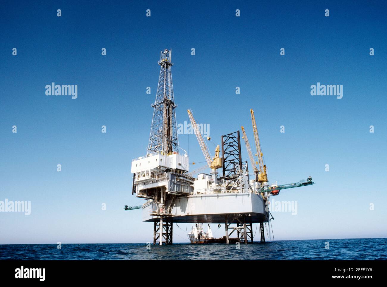 Drilling image hi-res stock photography and images - Alamy