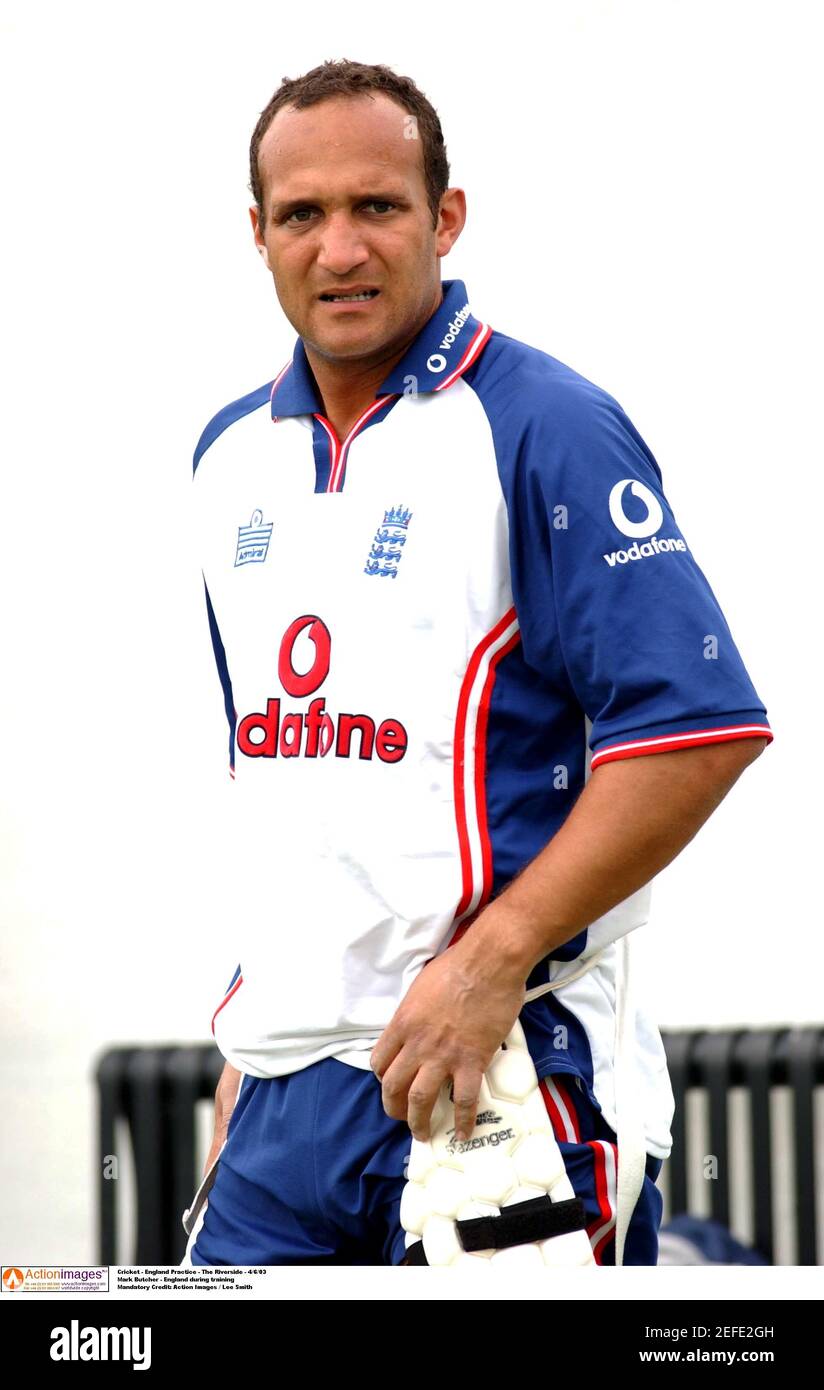 Sport cricket action practice mark butcher hi-res stock photography and ...