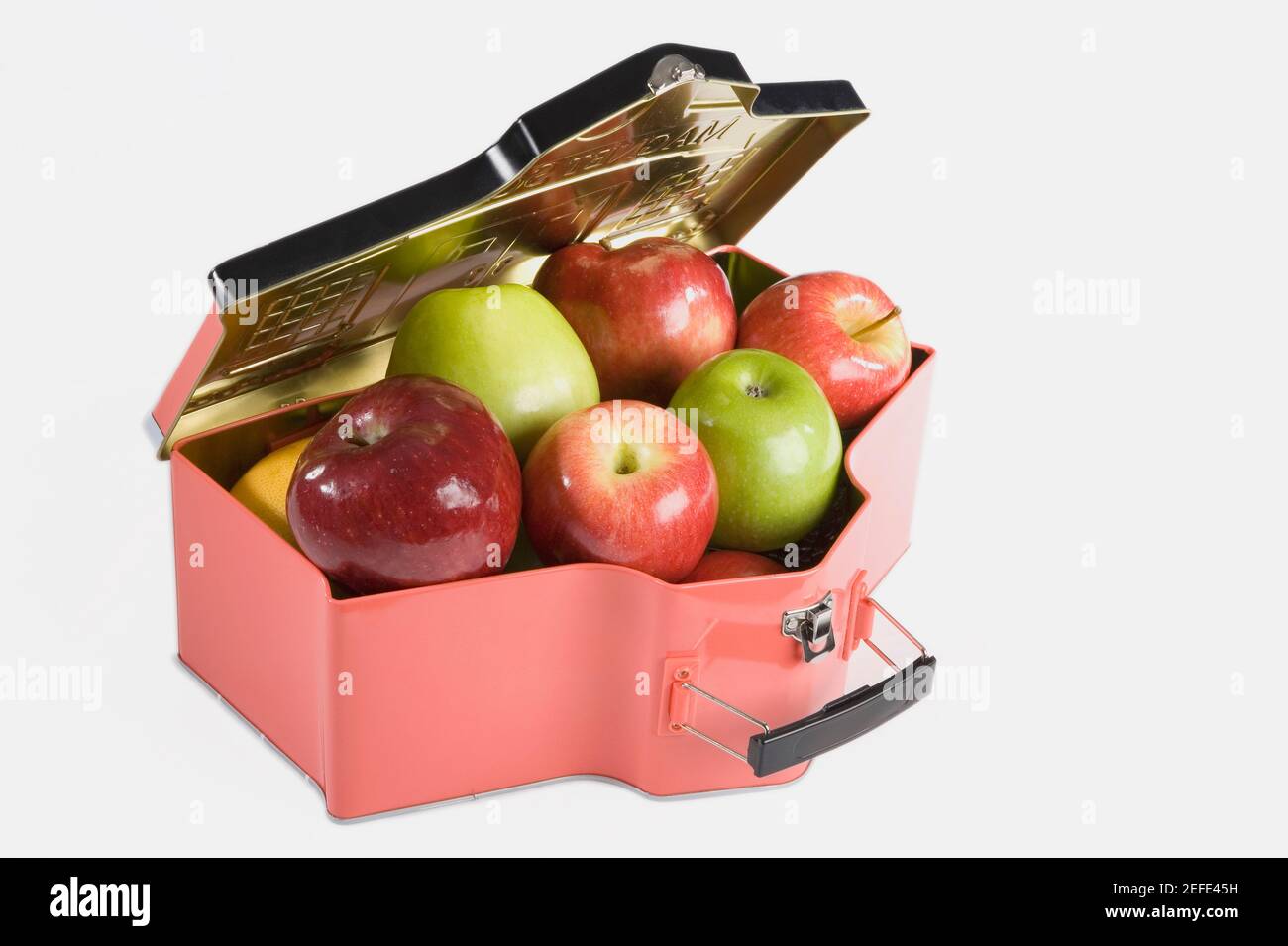 Apples in a box hi-res stock photography and images - Alamy