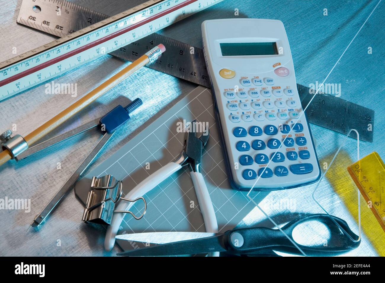 Angle measuring instruments hi-res stock photography and images - Alamy