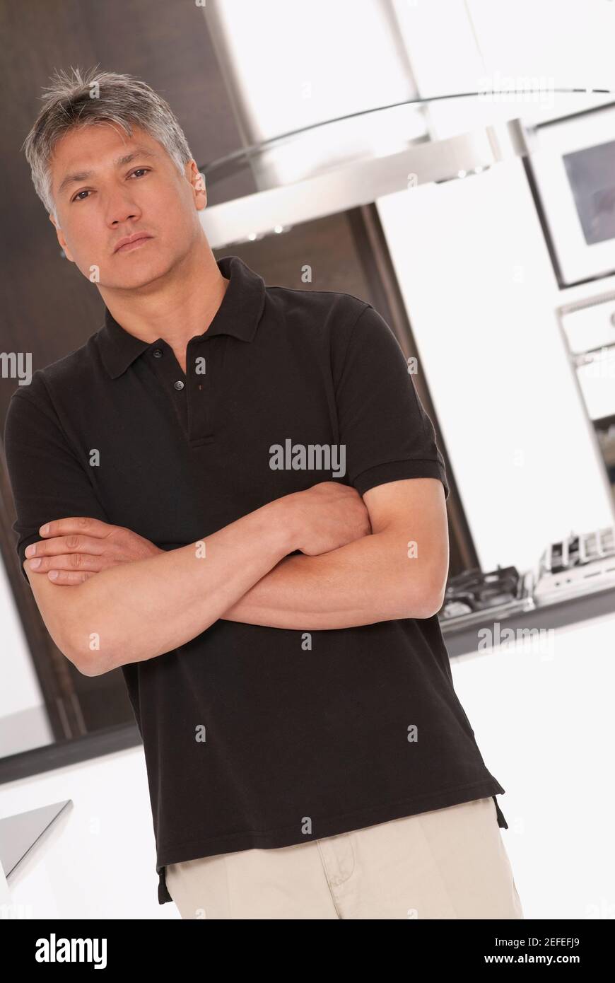 Man thinking arms folded hi-res stock photography and images - Alamy