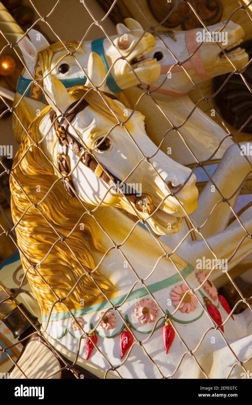 Carousel horse sculpture hi-res stock photography and images - Alamy