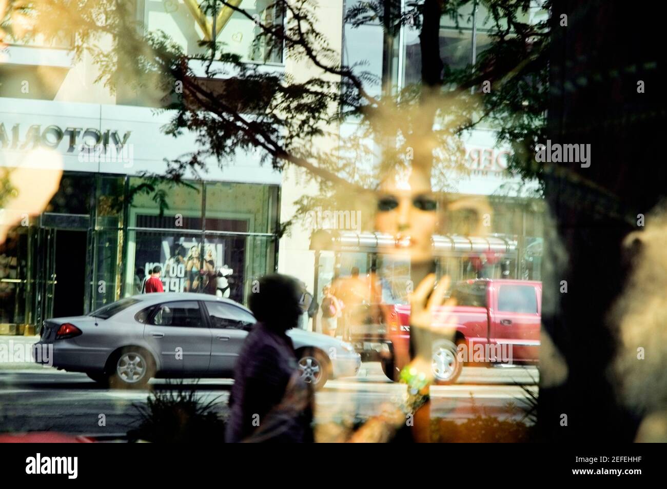 Retail window display chicago hi-res stock photography and images - Alamy