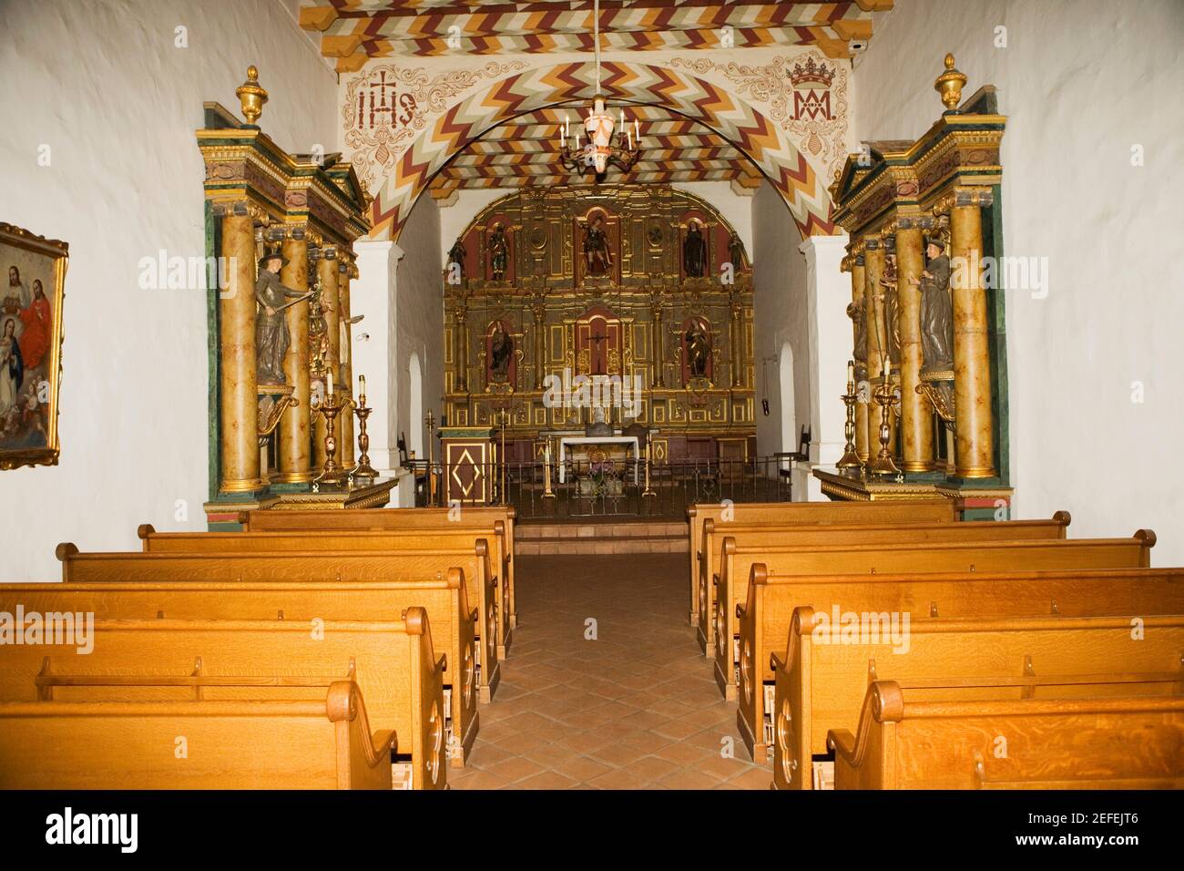 Interiors of a church Stock Photo - Alamy