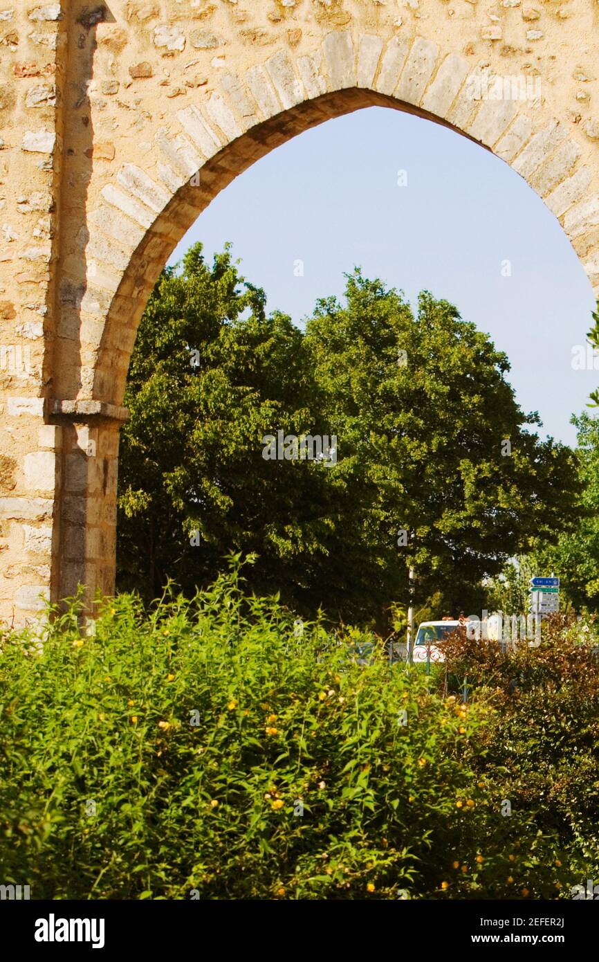 French archway hi-res stock photography and images - Alamy