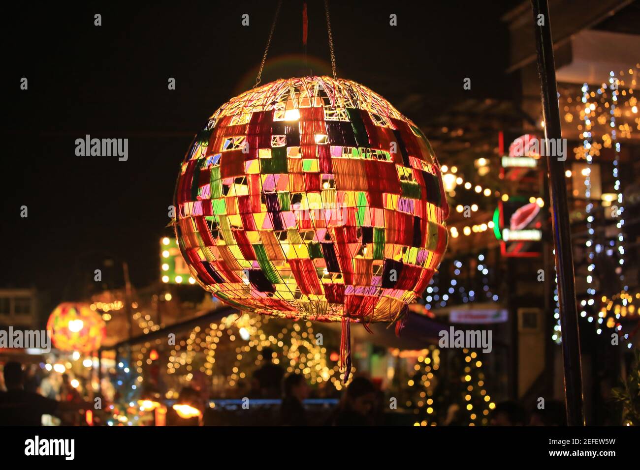 Beautiful paper hi-res stock photography and images - Alamy