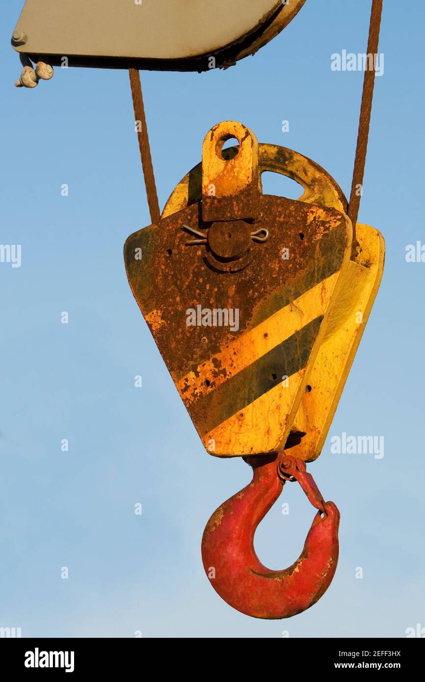 Vertical crane hanging the crane hi-res stock photography and images ...