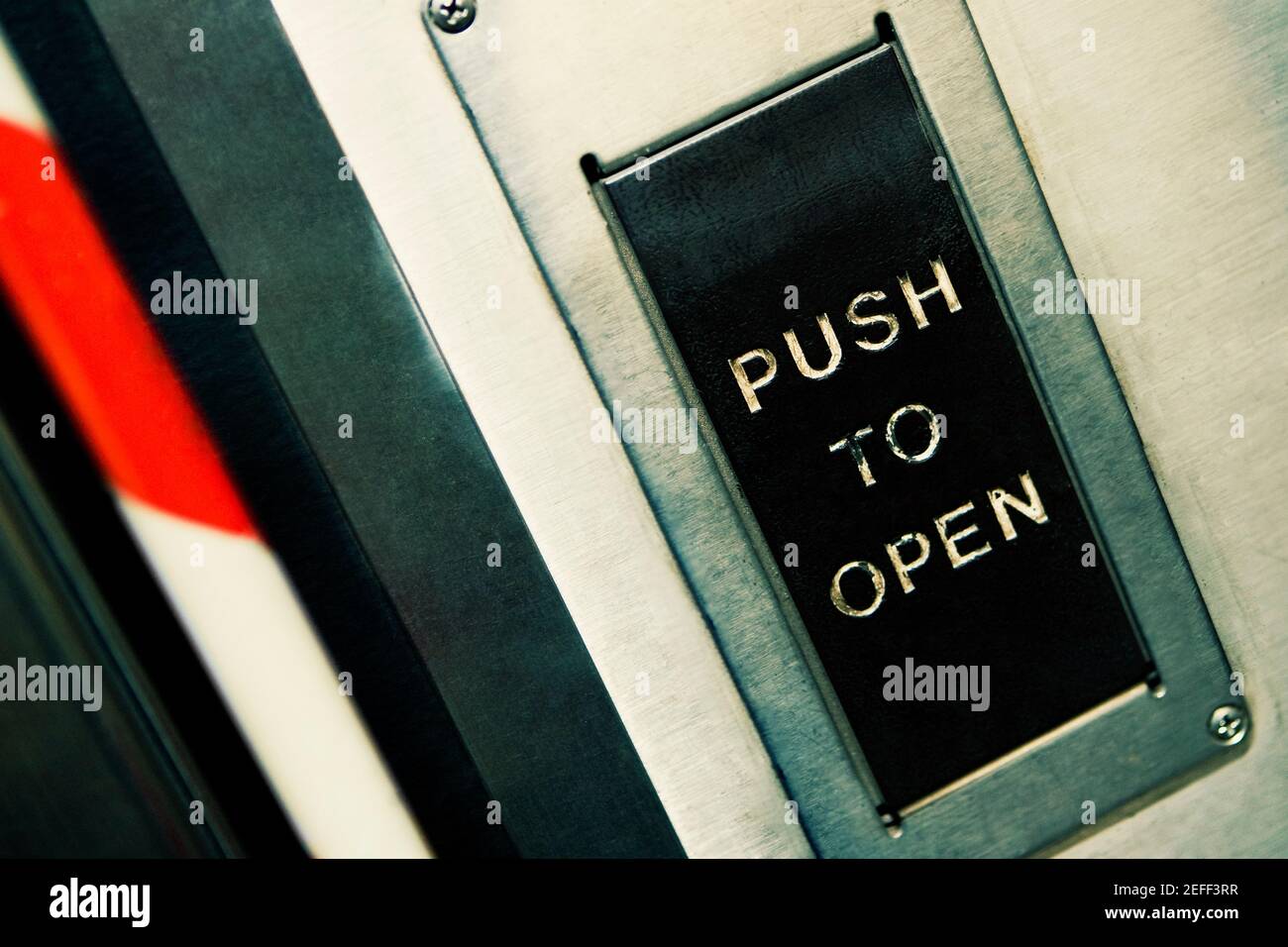 Push sign door hi-res stock photography and images - Alamy