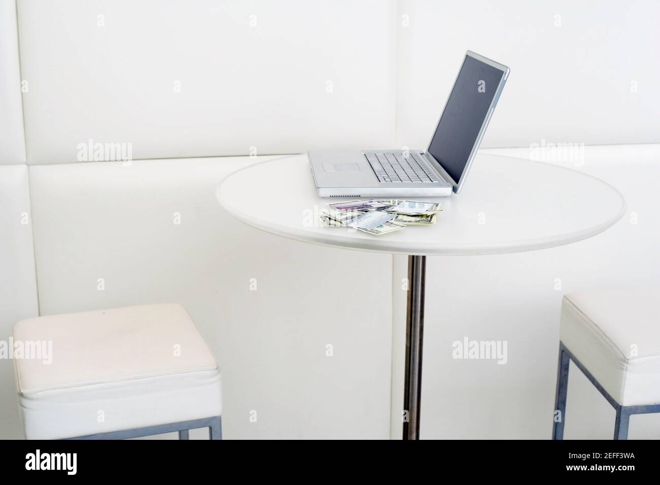 Banknote processing system hi-res stock photography and images - Alamy