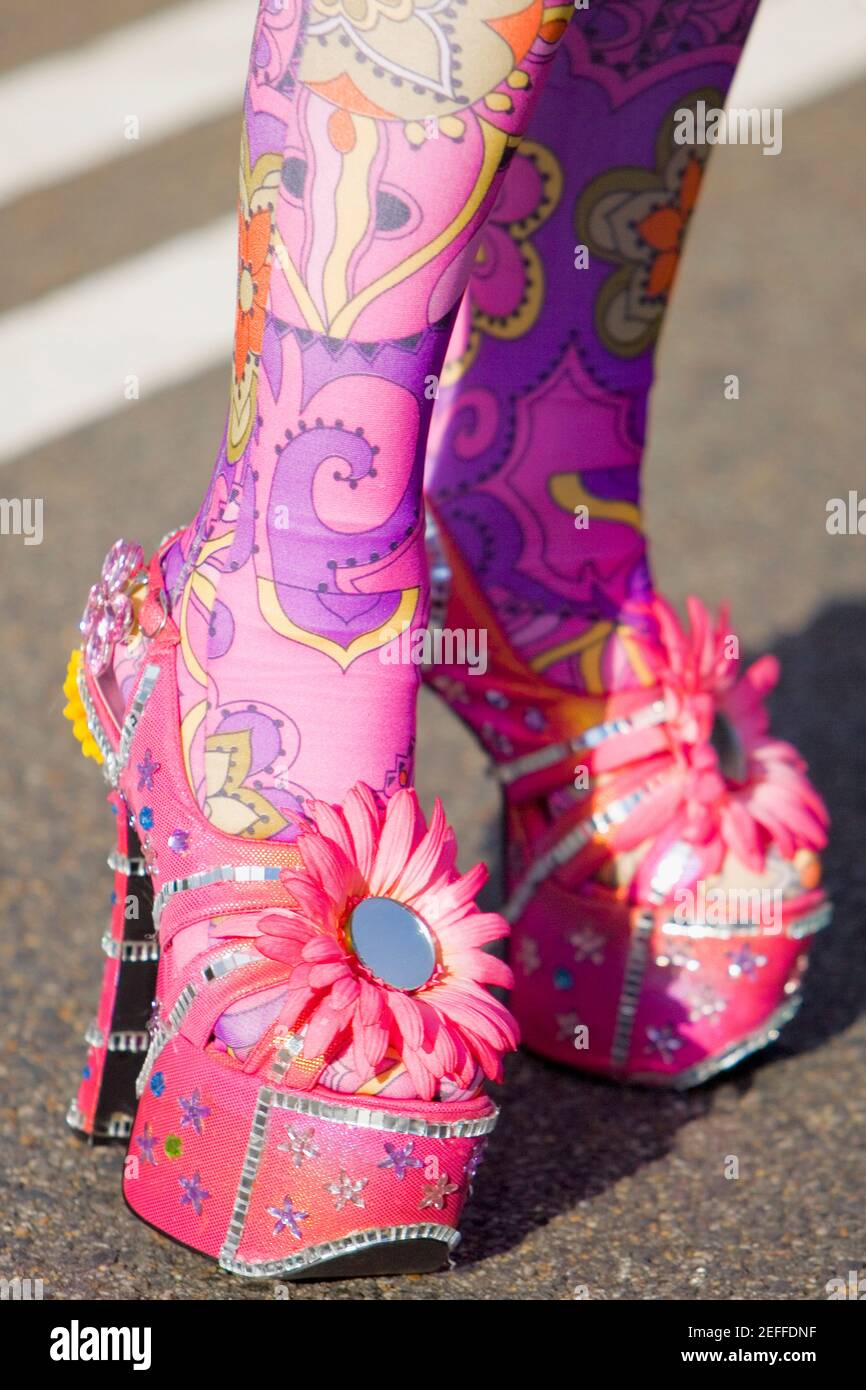 Close-up of a personÅ½s painted legs in high heels Stock Photo - Alamy