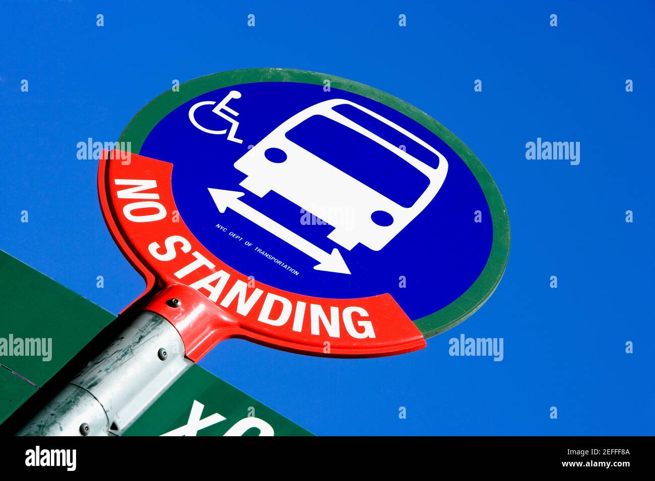Colorful arrow circle Stock Photo - Alamy