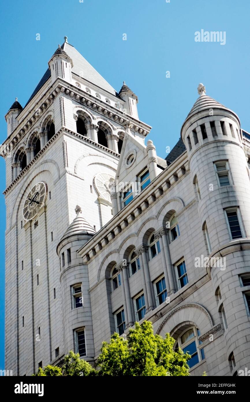 Clock building tower washington dc hi-res stock photography and images ...