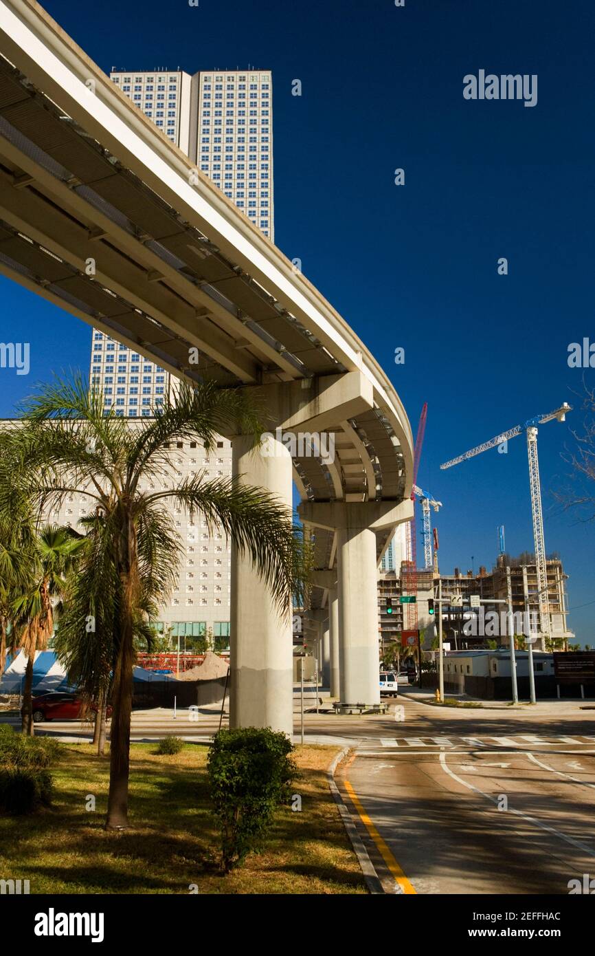 Elevated structure hi-res stock photography and images - Alamy