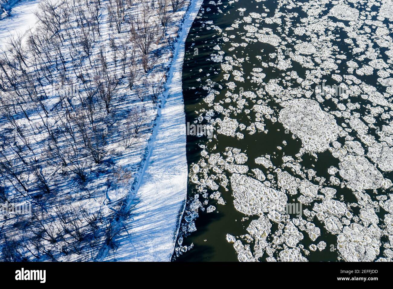 Winter water birds eye view hi-res stock photography and images - Alamy